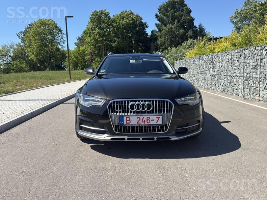 Black Audi Allroad 2012 in Rezekne, with an engine capacity of 3.00 L and mileage of 324 thousand km for 13500 €, photo 8 on AUTOMOTO.COM.LV