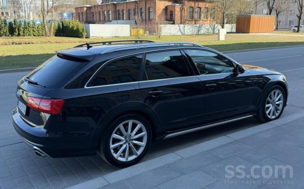 Black Audi Allroad 2013 in Bauska, with an engine capacity of 3.00 L and mileage of 266 thousand km for 16100 €, photo 3 on AUTOMOTO.COM.LV