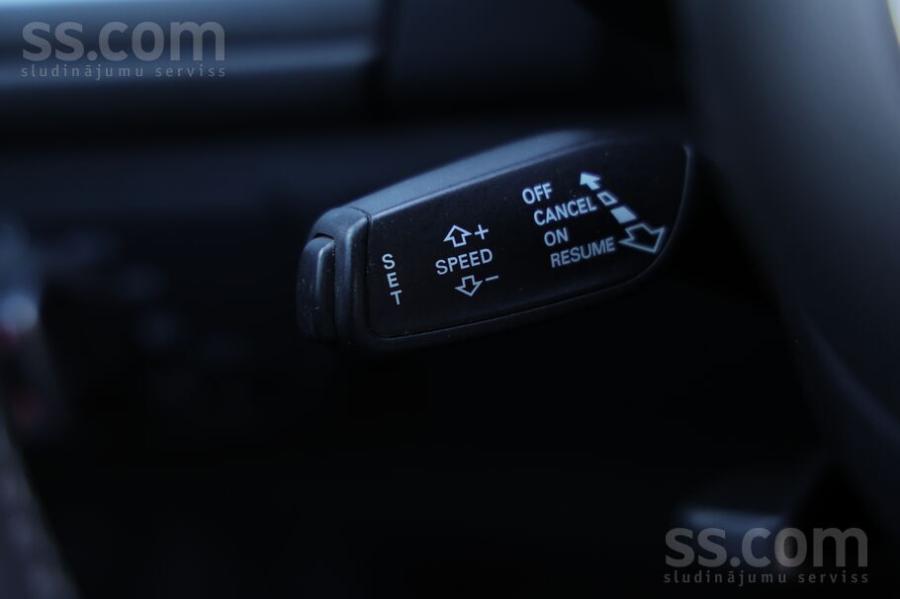 Black Audi Allroad 2013 in Tukums, with an engine capacity of 3.00 L and mileage of 274 thousand km for 10990 €, photo 19 on AUTOMOTO.COM.LV