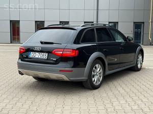 Melns Audi Allroad 2013 Rīga, ar dzinēja tilpumu 2.00 L un nobraukumu 224 tūkst. km par 11800 €, foto 5 vietnē AUTOMOTO.COM.LV