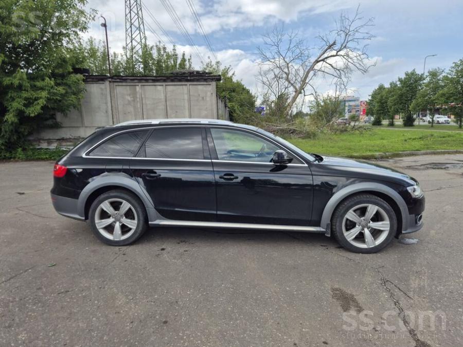 Melns Audi Allroad 2013 Rīga, ar dzinēja tilpumu 2.00 L un nobraukumu 209 tūkst. km par 10490 €, foto 6 vietnē AUTOMOTO.COM.LV