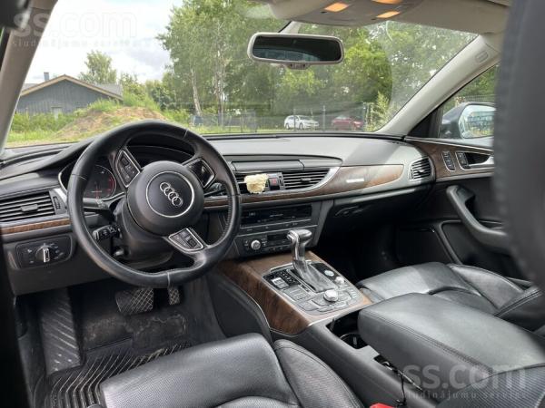 Melns Audi Allroad 2013 Rīga, ar dzinēja tilpumu 3.00 L un nobraukumu 576 tūkst. km par 7500 €, foto 5 vietnē AUTOMOTO.COM.LV