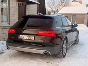 Black Audi Allroad 2014 in Bauska, with an engine capacity of 3.00 L and mileage of 282 thousand km for 11300 €, photo 21 on AUTOMOTO.COM.LV