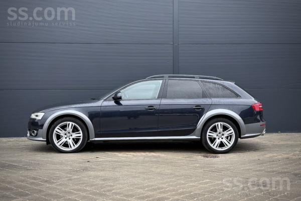 Black Audi Allroad 2014 in Riga, with an engine capacity of 3.00 L and mileage of 234 thousand km for 13150 €, photo 2 on AUTOMOTO.COM.LV