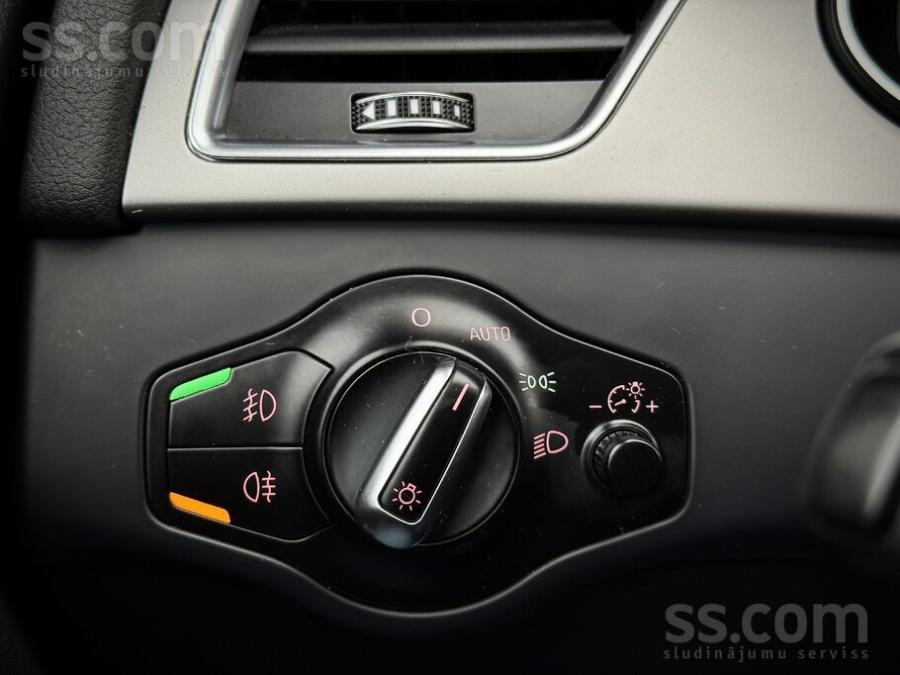 Black Audi Allroad 2014 in Riga, with an engine capacity of 3.00 L and mileage of 234 thousand km for 13150 €, photo 21 on AUTOMOTO.COM.LV