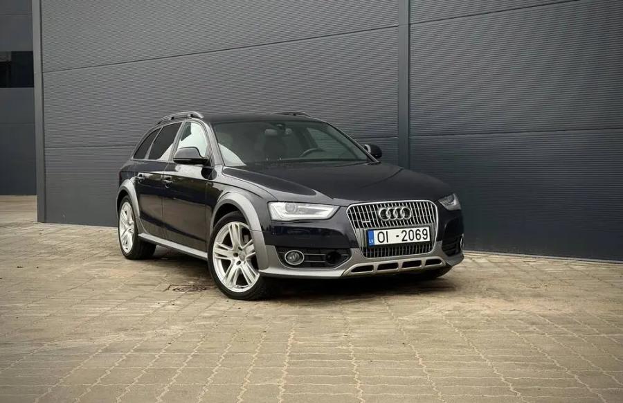 Melns Audi Allroad 2014 Rīga, ar dzinēja tilpumu 3.00 L un nobraukumu 235 tūkst. km par 12995 €, foto 5 vietnē AUTOMOTO.COM.LV