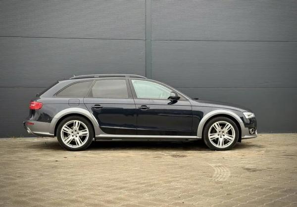 Black Audi Allroad 2014 in Riga, with an engine capacity of 3.00 L and mileage of 235 thousand km for 12995 €, photo 5 on AUTOMOTO.COM.LV