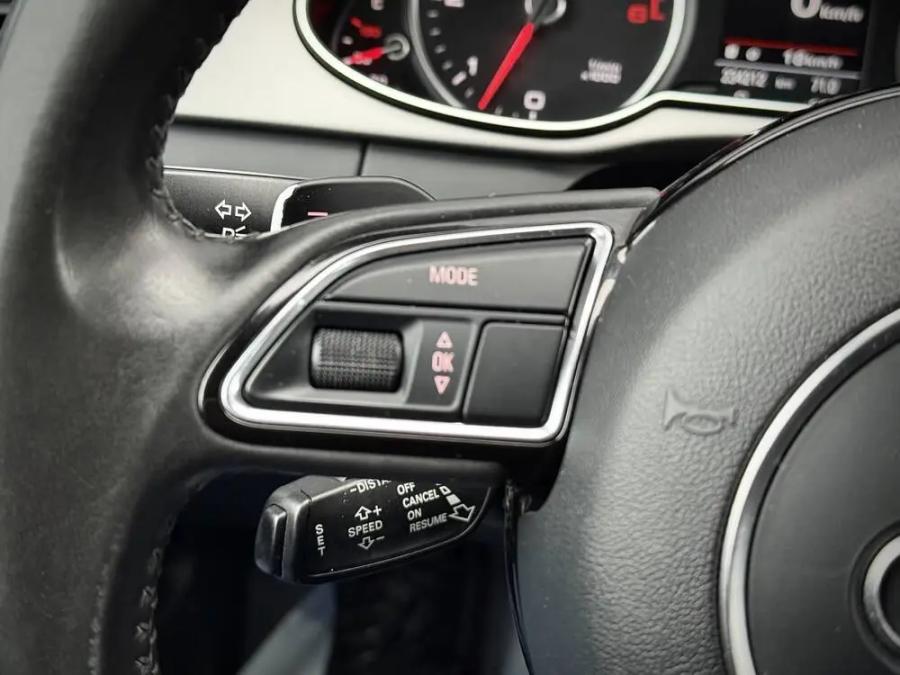 Melns Audi Allroad 2014 Rīga, ar dzinēja tilpumu 3.00 L un nobraukumu 235 tūkst. km par 12995 €, foto 12 vietnē AUTOMOTO.COM.LV