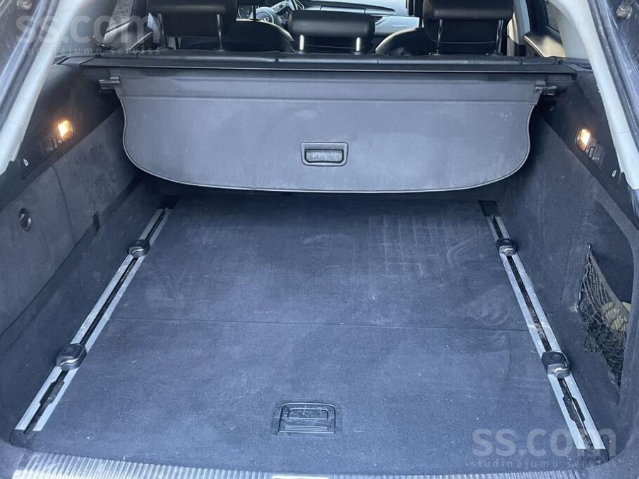 Black Audi Allroad 2014 in Riga, with an engine capacity of 3.00 L and mileage of 304 thousand km for 9800 €, photo 12 on AUTOMOTO.COM.LV