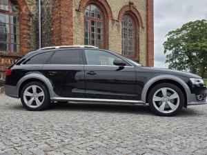 Black Audi Allroad 2014 in Talsi, with an engine capacity of 3.00 L and mileage of 260 thousand km for 13890 €, photo 7 on AUTOMOTO.COM.LV