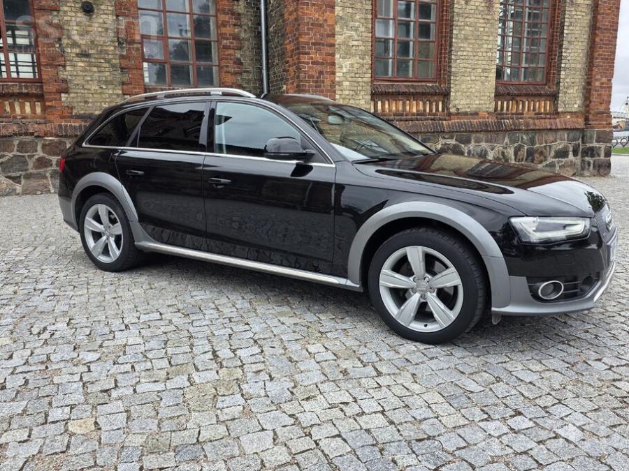 Black Audi Allroad 2014 in Talsi, with an engine capacity of 3.00 L and mileage of 260 thousand km for 13890 €, photo 20 on AUTOMOTO.COM.LV