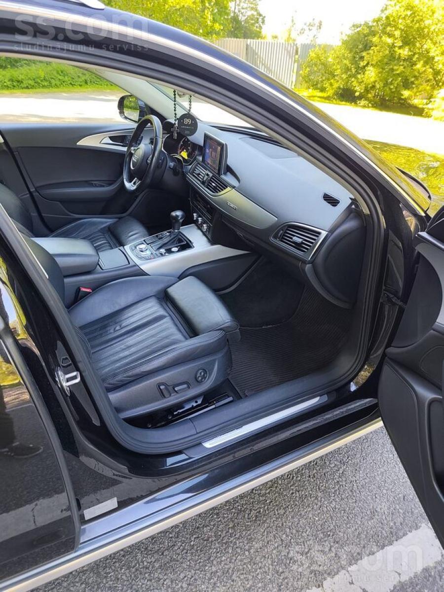 Black Audi Allroad 2014 in Riga, with an engine capacity of 3.00 L and mileage of 333 thousand km for 12500 €, photo 12 on AUTOMOTO.COM.LV