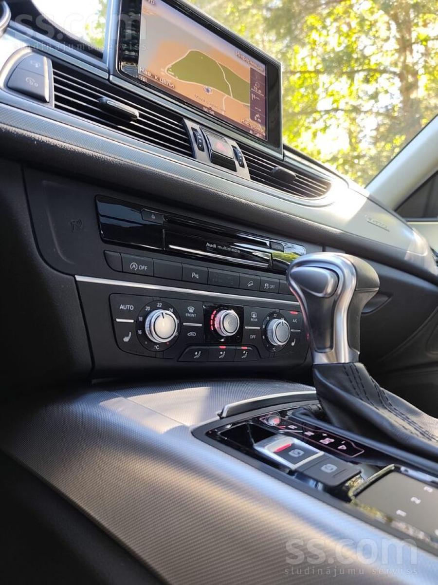 Black Audi Allroad 2014 in Riga, with an engine capacity of 3.00 L and mileage of 333 thousand km for 12500 €, photo 17 on AUTOMOTO.COM.LV