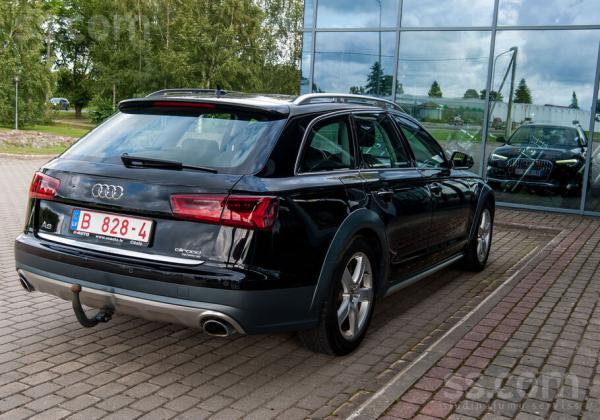 Black Audi Allroad 2015 in Cesis, with an engine capacity of 3.00 L and mileage of 323 thousand km for 15750 €, photo 6 on AUTOMOTO.COM.LV