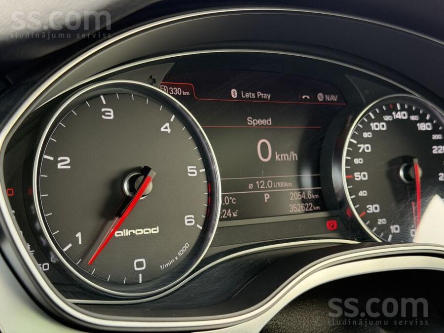 Melns Audi Allroad 2015 Rīga, ar dzinēja tilpumu 3.00 L un nobraukumu 352 tūkst. km par 10800 €, foto 15 vietnē AUTOMOTO.COM.LV