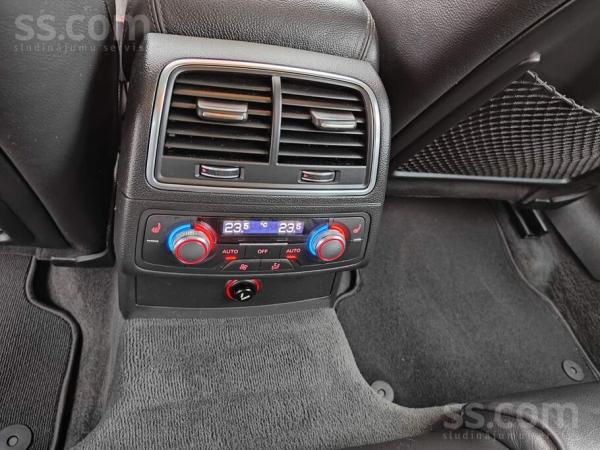 Black Audi Allroad 2015 in Riga, with an engine capacity of 3.00 L and mileage of 305 thousand km for 11500 €, photo 10 on AUTOMOTO.COM.LV