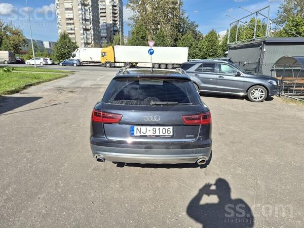 Ауди Олроуд 2015 в Рига на AUTOMOTO.COM.LV Черный Ауди Олроуд 2015 в Рига, объемом двигателя 3.00 л и пробегом 301 тыс. км за 11990 €, фото 8 на AUTOMOTO.COM.LV