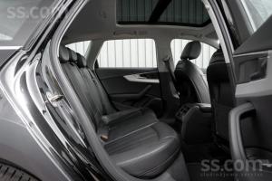 Black Audi Allroad 2016 in Talsi, with an engine capacity of 3.00 L and mileage of 303 thousand km for 14250 €, photo 12 on AUTOMOTO.COM.LV