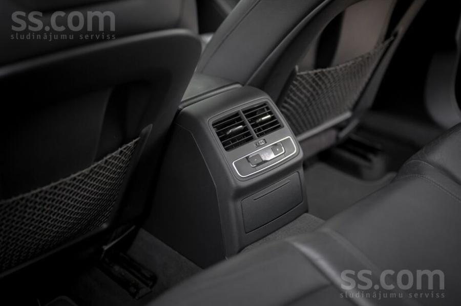 Black Audi Allroad 2016 in Talsi, with an engine capacity of 3.00 L and mileage of 303 thousand km for 14250 €, photo 30 on AUTOMOTO.COM.LV