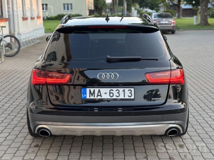 Black Audi Allroad 2016 in Jelgava, with an engine capacity of 3.00 L and mileage of 301 thousand km for 14500 €, photo 7 on AUTOMOTO.COM.LV