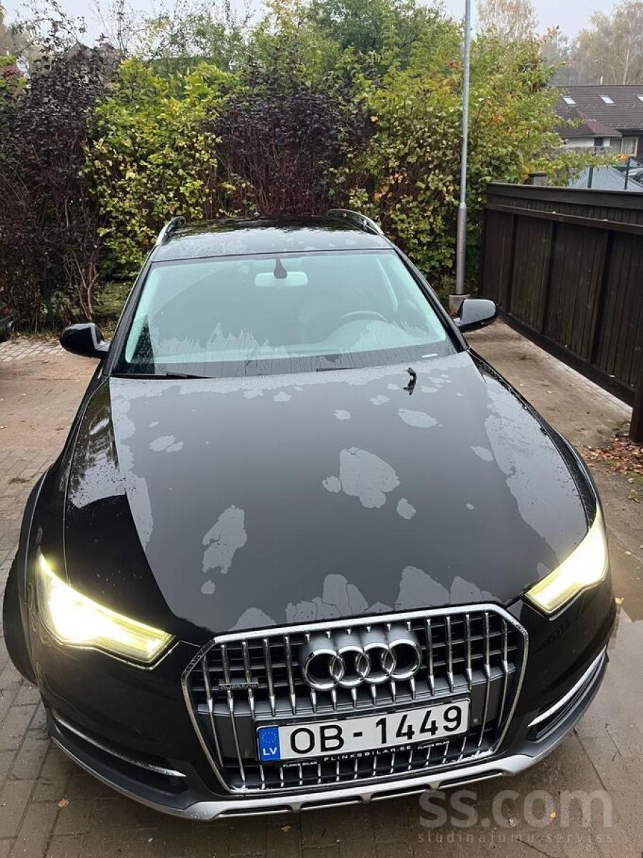 Black Audi Allroad 2016 in Riga, with an engine capacity of 3.00 L and mileage of 308 thousand km for 12500 €, photo 1 on AUTOMOTO.COM.LV