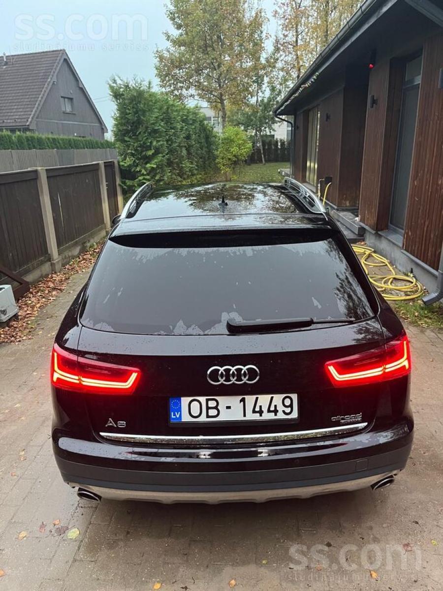 Black Audi Allroad 2016 in Riga, with an engine capacity of 3.00 L and mileage of 308 thousand km for 12500 €, photo 3 on AUTOMOTO.COM.LV