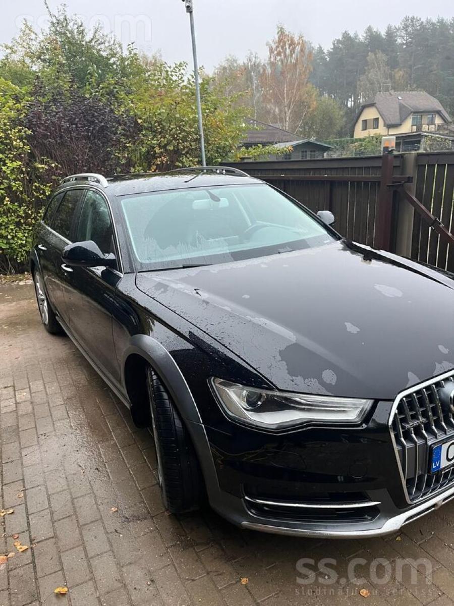 Black Audi Allroad 2016 in Riga, with an engine capacity of 3.00 L and mileage of 308 thousand km for 12500 €, photo 4 on AUTOMOTO.COM.LV