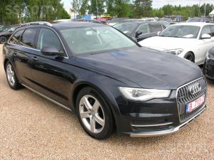 Black Audi Allroad 2017 in Riga, with an engine capacity of 3.00 L and mileage of 268 thousand km for 13400 €, photo 3 on AUTOMOTO.COM.LV
