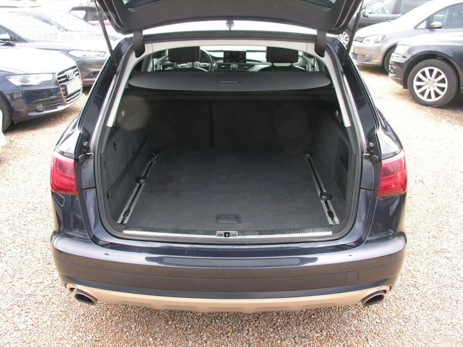 Black Audi Allroad 2017 in Riga, with an engine capacity of 3.00 L and mileage of 268 thousand km for 13400 €, photo 6 on AUTOMOTO.COM.LV
