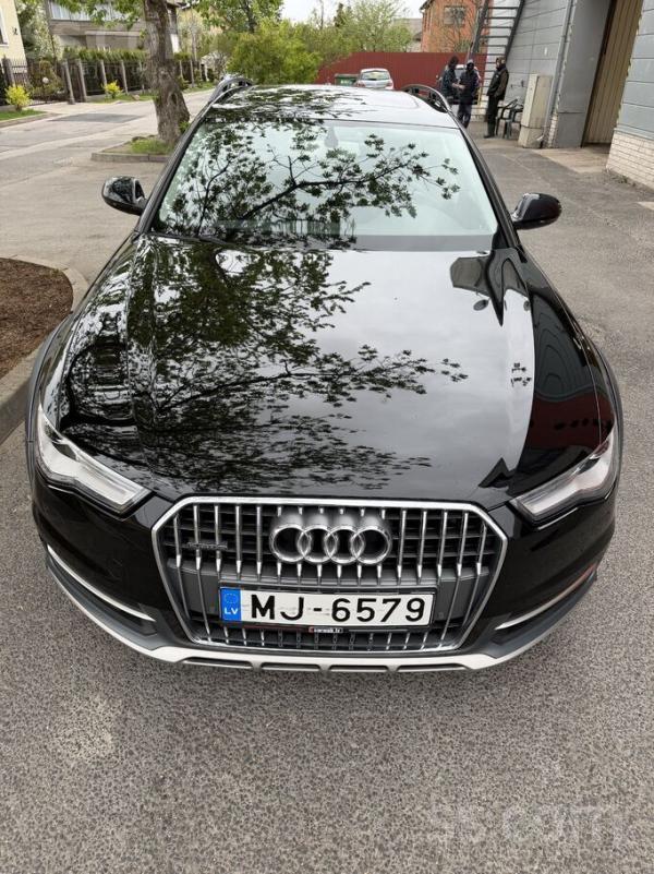 Black Audi Allroad 2017 in Riga, with an engine capacity of 3.00 L and mileage of 136 thousand km for 17000 €, photo 8 on AUTOMOTO.COM.LV