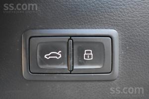 Black Audi Allroad 2017 in Talsi, with an engine capacity of 3.00 L and mileage of 311 thousand km for 15500 €, photo 12 on AUTOMOTO.COM.LV