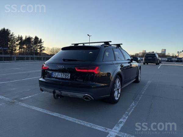 Black Audi Allroad 2017 in Riga, with an engine capacity of 3.00 L and mileage of 216 thousand km for 15500 €, photo 4 on AUTOMOTO.COM.LV
