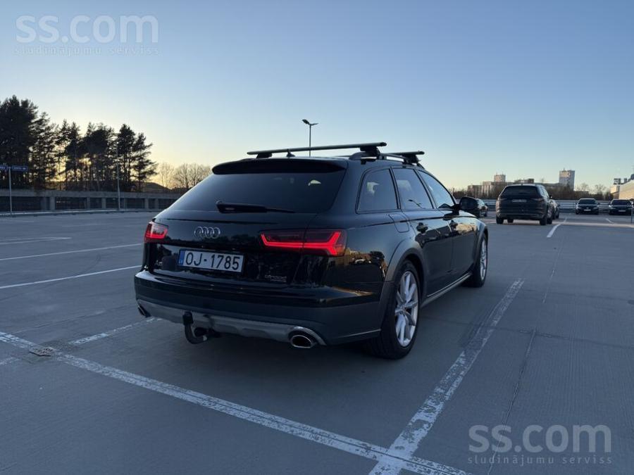 Melns Audi Allroad 2017 Rīga, ar dzinēja tilpumu 3.00 L un nobraukumu 216 tūkst. km par 15500 €, foto 5 vietnē AUTOMOTO.COM.LV