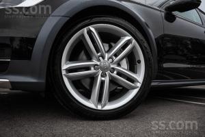 Melns Audi Allroad 2018 Rīga, ar dzinēja tilpumu 3.00 L un nobraukumu 268 tūkst. km par 16500 €, foto 5 vietnē AUTOMOTO.COM.LV