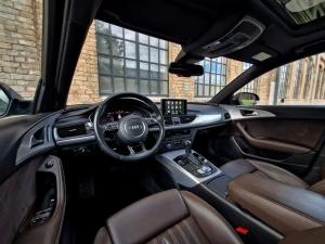 Black Audi Allroad 2019 in Riga, with an engine capacity of 3.00 L and mileage of 223 thousand km for 21700 €, photo 3 on AUTOMOTO.COM.LV