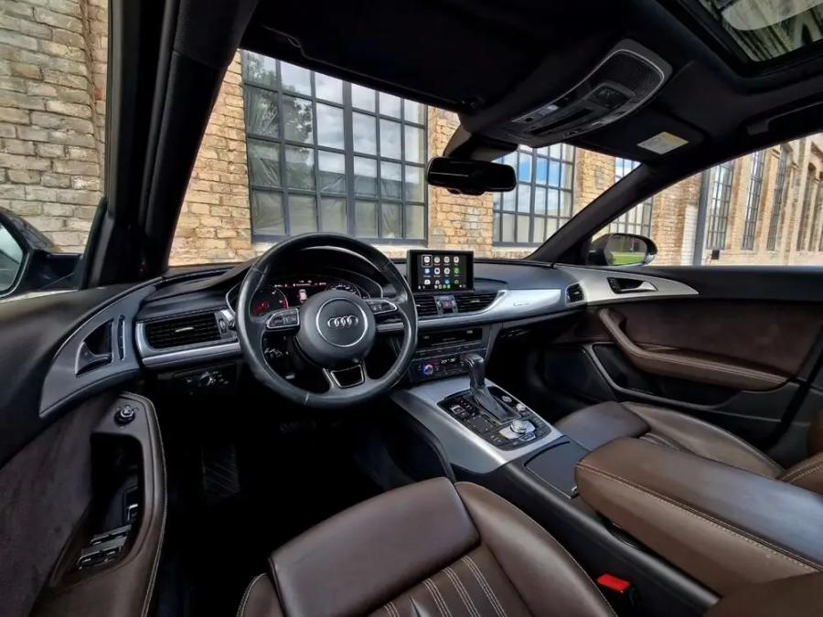 Black Audi Allroad 2019 in Riga, with an engine capacity of 3.00 L and mileage of 223 thousand km for 21700 €, photo 3 on AUTOMOTO.COM.LV