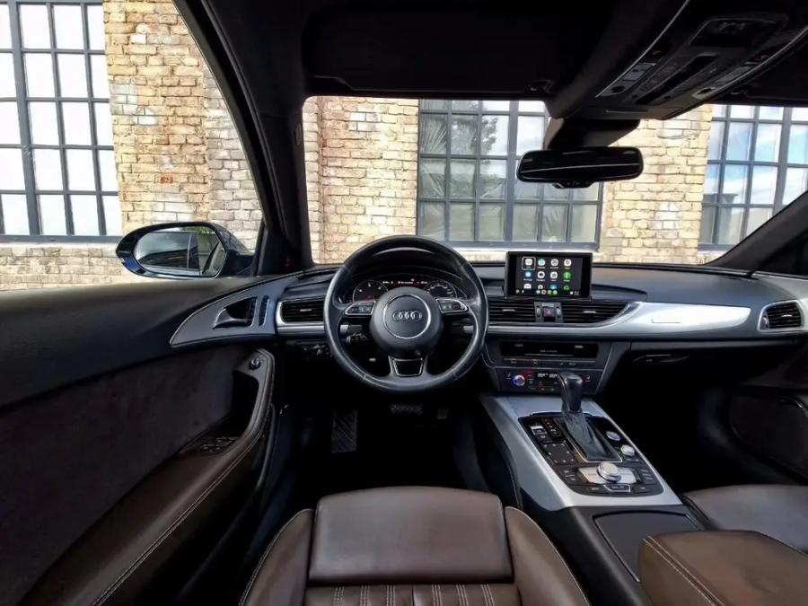 Black Audi Allroad 2019 in Riga, with an engine capacity of 3.00 L and mileage of 223 thousand km for 21700 €, photo 4 on AUTOMOTO.COM.LV