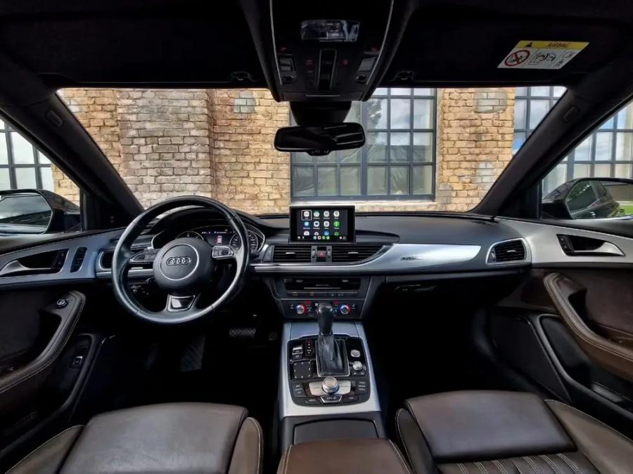 Black Audi Allroad 2019 in Riga, with an engine capacity of 3.00 L and mileage of 223 thousand km for 21700 €, photo 5 on AUTOMOTO.COM.LV