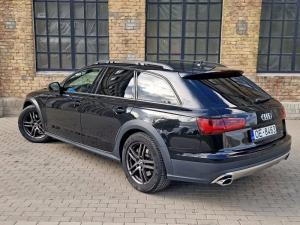 Black Audi Allroad 2019 in Riga, with an engine capacity of 3.00 L and mileage of 223 thousand km for 21700 €, photo 28 on AUTOMOTO.COM.LV
