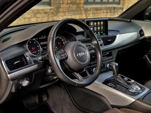Black Audi Allroad 2019 in Riga, with an engine capacity of 3.00 L and mileage of 223 thousand km for 21700 €, photo 31 on AUTOMOTO.COM.LV