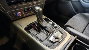 Melns Audi Allroad 2019 Rīga, ar dzinēja tilpumu 3.00 L un nobraukumu 109 tūkst. km par 1990000 €, foto 23 vietnē AUTOMOTO.COM.LV
