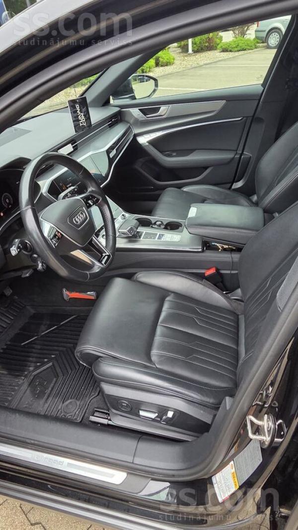 Black Audi Allroad 2020 in Riga, with an engine capacity of 3.00 L and mileage of 217 thousand km for 27650 €, photo 6 on AUTOMOTO.COM.LV
