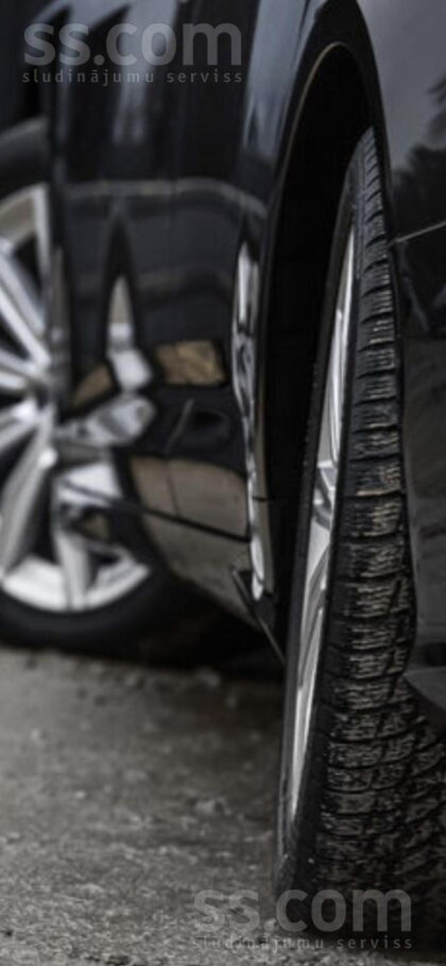 Melns Audi Allroad 2020 Dobele, ar dzinēja tilpumu 3.00 L un nobraukumu 216 tūkst. km par 27850 €, foto 26 vietnē AUTOMOTO.COM.LV