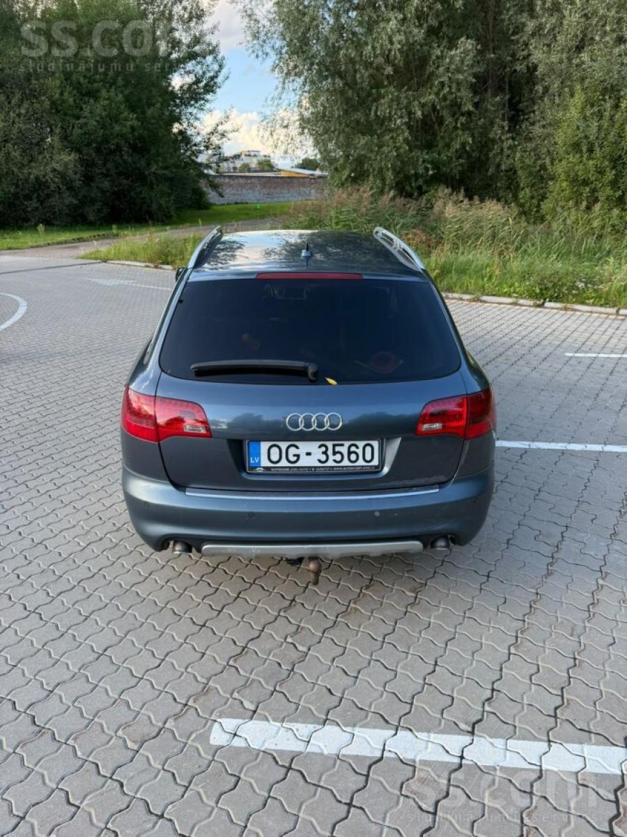 Zils Audi Allroad 2006 Jelgava, ar dzinēja tilpumu 3.00 L un nobraukumu 438 tūkst. km par 3650 €, foto 5 vietnē AUTOMOTO.COM.LV