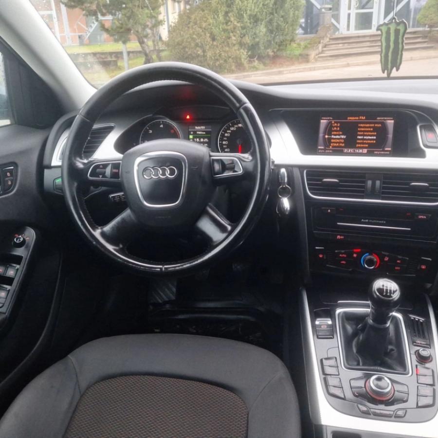 Zils Audi Allroad 2010 Cēsis, ar dzinēja tilpumu 2.00 L un nobraukumu 210 tūkst. km par 7800 €, foto 20 vietnē AUTOMOTO.COM.LV