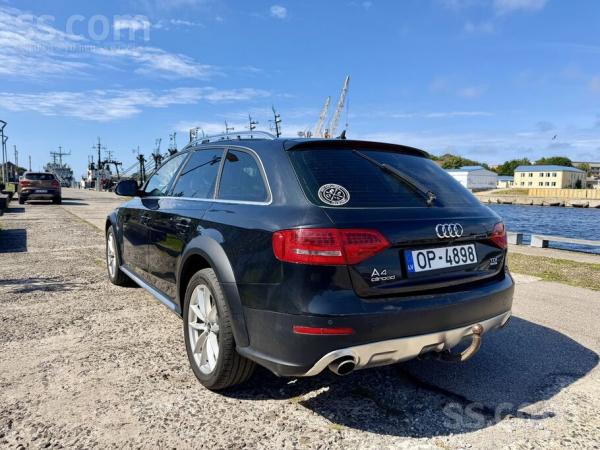 Zils Audi Allroad 2011 Bauska, ar dzinēja tilpumu 3.00 L un nobraukumu 352 tūkst. km par 5850 €, foto 2 vietnē AUTOMOTO.COM.LV