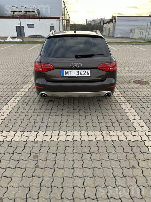 Brūns Audi Allroad 2010 Rīga, ar dzinēja tilpumu 3.00 L un nobraukumu 293 tūkst. km par 9000 €, foto 5 vietnē AUTOMOTO.COM.LV