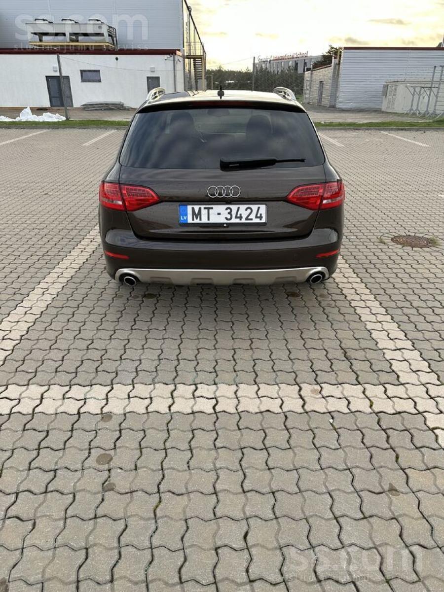 Brown Audi Allroad 2010 in Riga, with an engine capacity of 3.00 L and mileage of 293 thousand km for 9000 €, photo 5 on AUTOMOTO.COM.LV