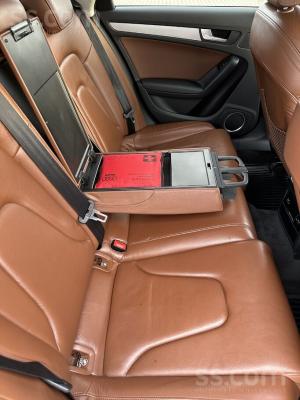 Brown Audi Allroad 2010 in Riga, with an engine capacity of 3.00 L and mileage of 293 thousand km for 9000 €, photo 14 on AUTOMOTO.COM.LV
