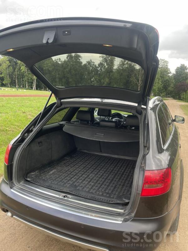 Brūns Audi Allroad 2006 Liepāja, ar dzinēja tilpumu 3.00 L un nobraukumu 322 tūkst. km par 5400 €, foto 8 vietnē AUTOMOTO.COM.LV